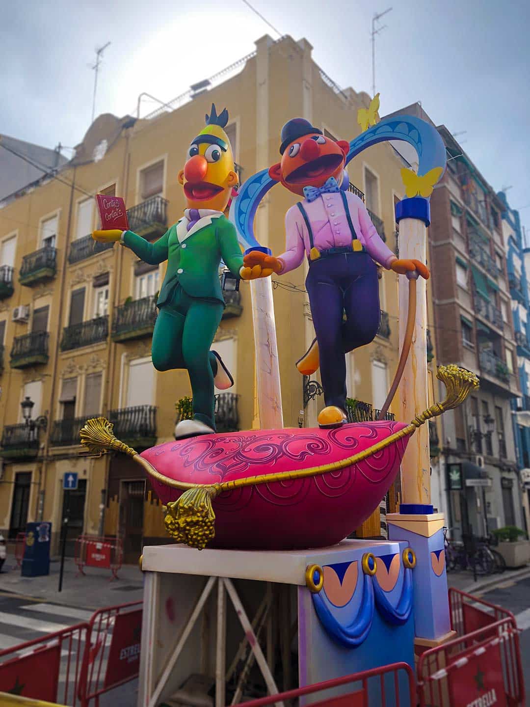 Las Fallas in Valencia: fire, tradition, and an explosive celebration ...